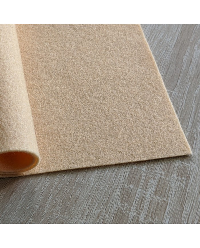 Pure wool felt golden flesh coupon 20 X 30 cm