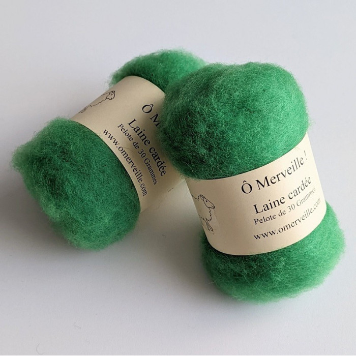 Laine cardée vert émeraude