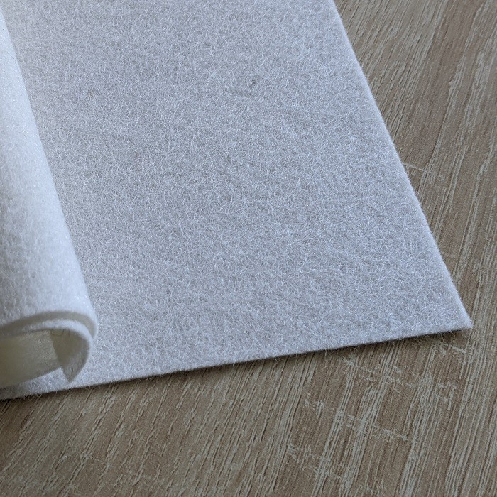 Pure white wool felt coupon 25 x 60 cm